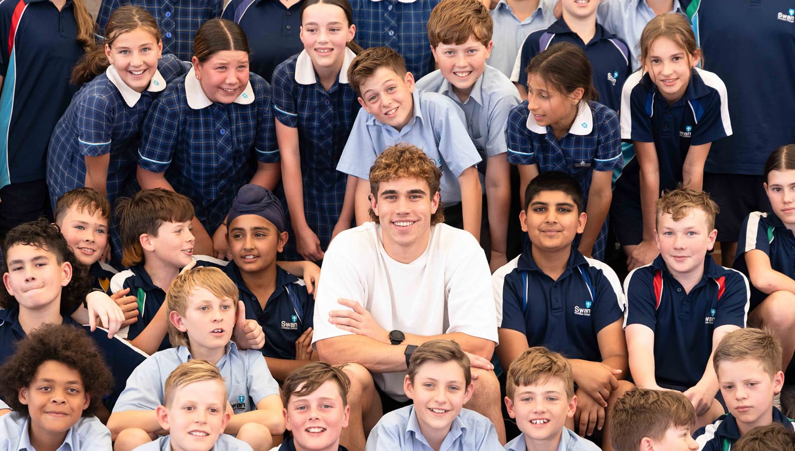 West Coast Eagles' Elijah Hewett Inspires Year 6 Students | Swan ...